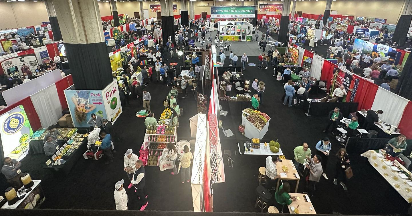 Viva Fresh donates fresh produce to North Texas Food Bank